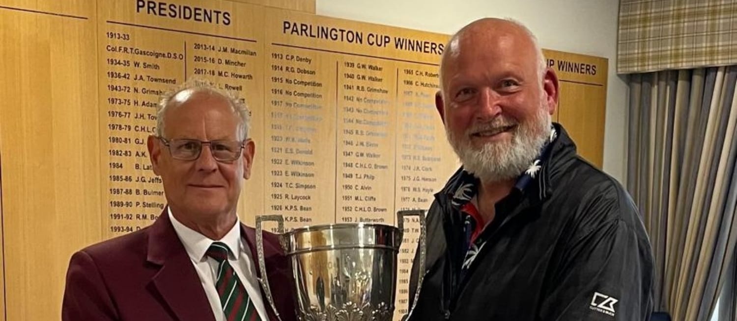 Kevin Parkes wins the Nelson Grimshaw Senior Scratch Trophy