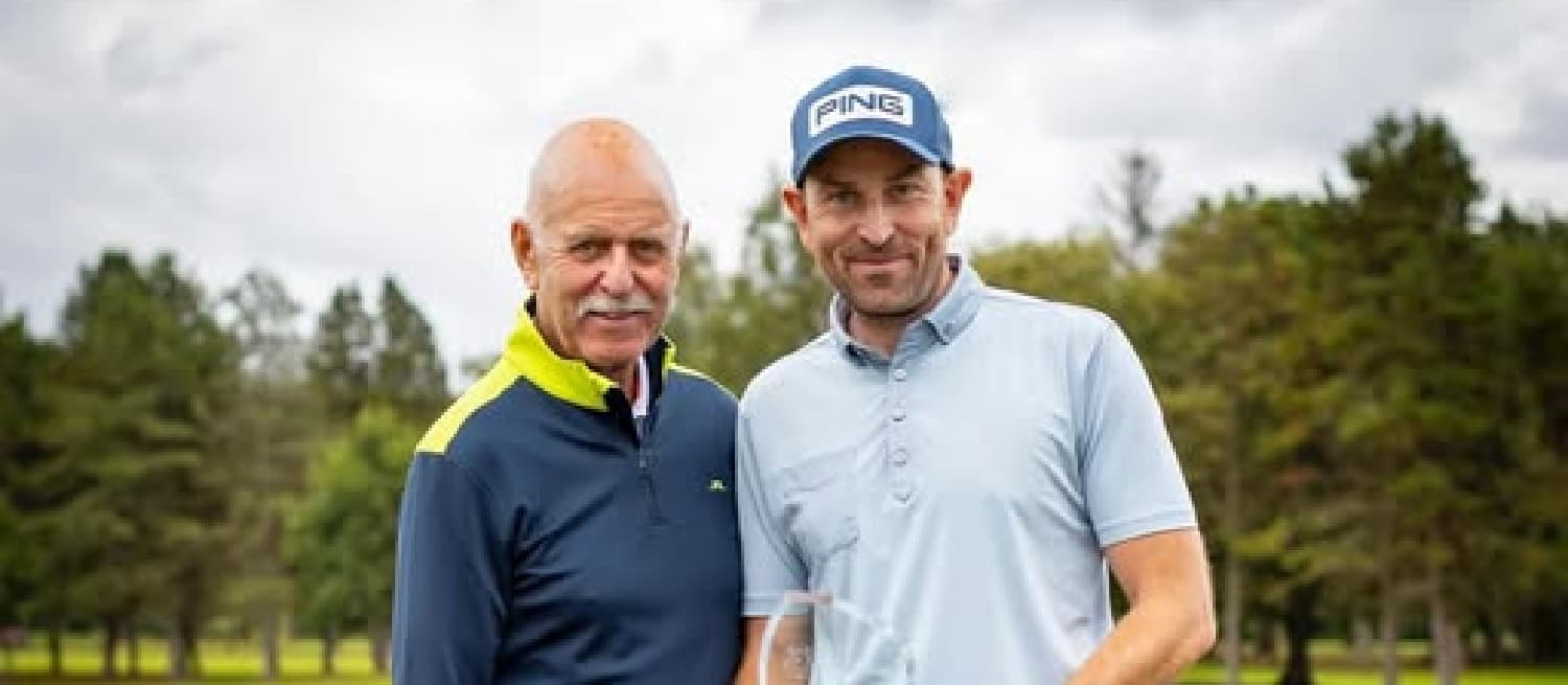 Rob Harris wins the Yorkshire Invitational at Ilkley